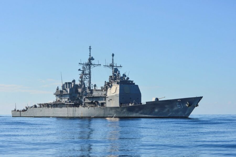 Israeli, US Warships Hold Joint Naval Maneuver in Red Sea